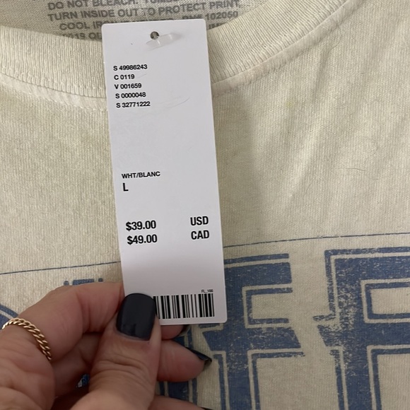 Tops | Queen Tshirt | Poshmark